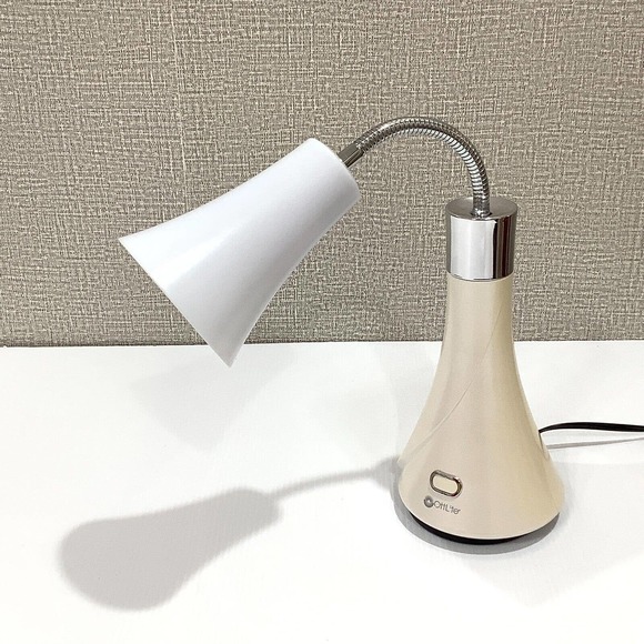 OttLite | Accents | Ottlite Tulip Adjustable Gooseneck Desk Table Craft ...